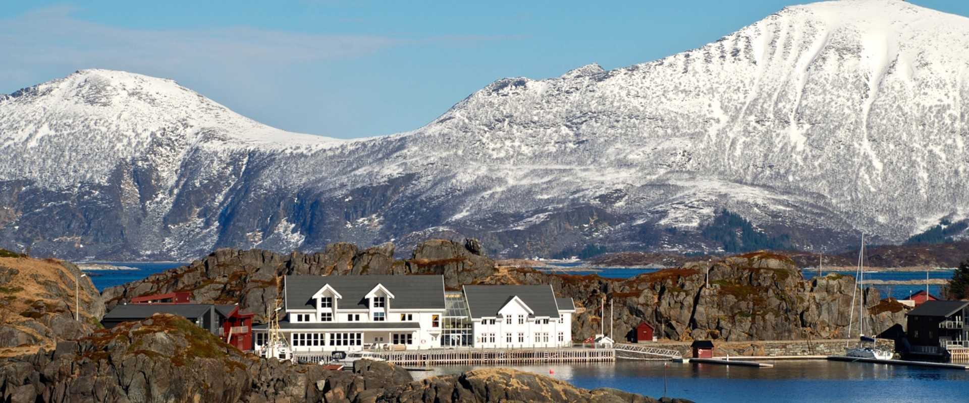 Hamn I Senja, Senja, Tromso | Sunvil.co.uk