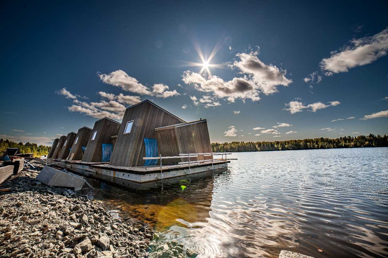 Arctic Bath, Harads | Sunvil.co.uk