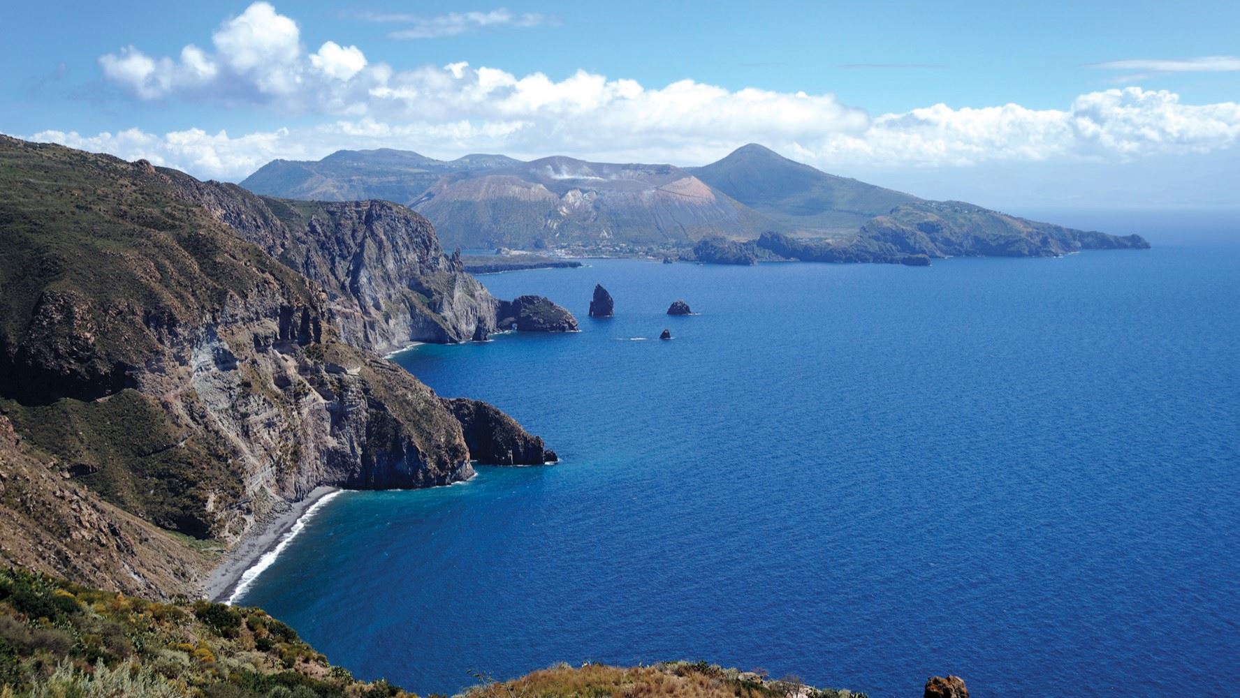 Lipari Holidays 2025/2026 | Lipari, The Aeolian Islands | Sunvil.co.uk