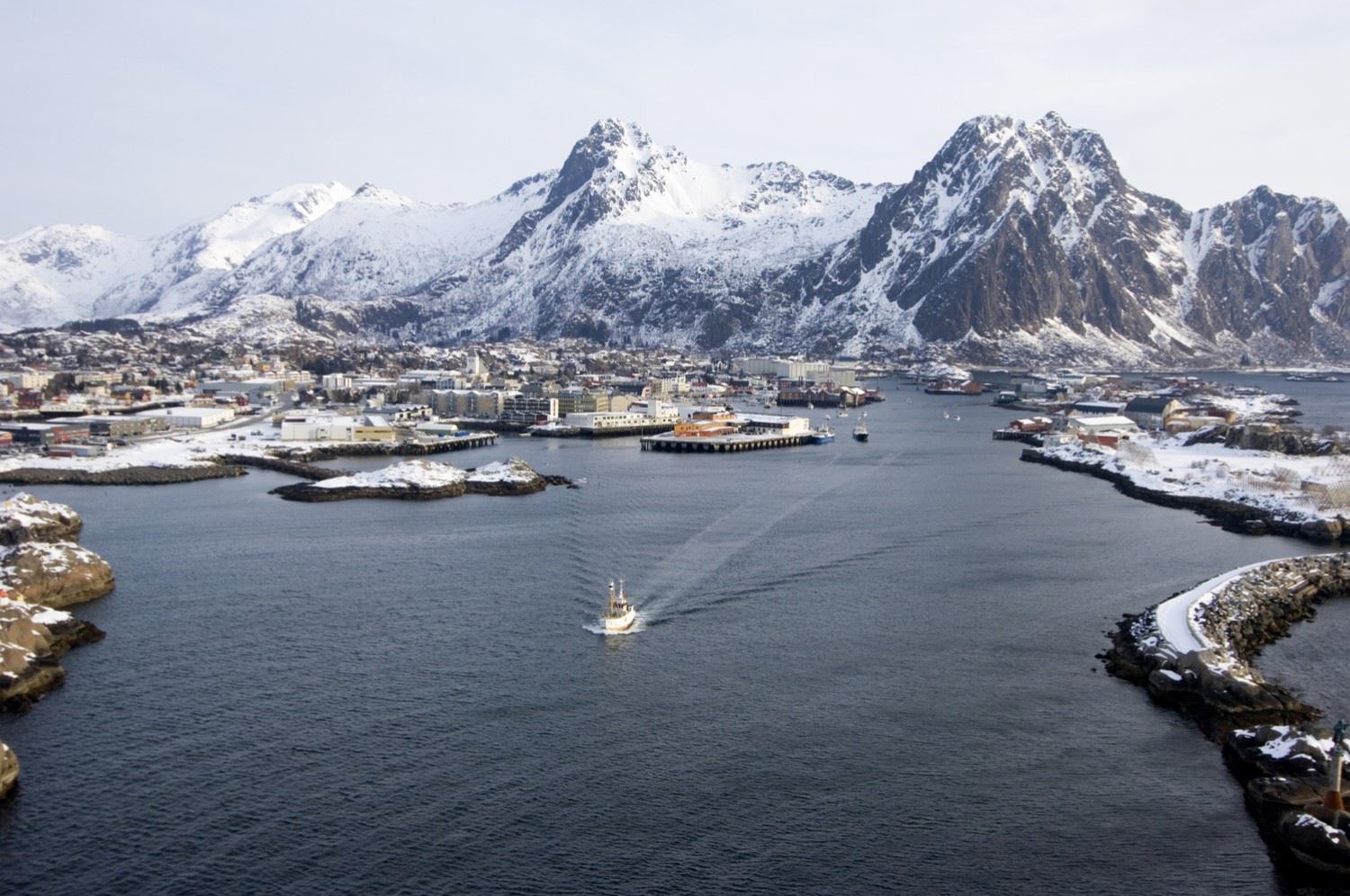 Tailor Made Holidays to Greece, Cyprus, Azores & more | Sunvil.co.uk