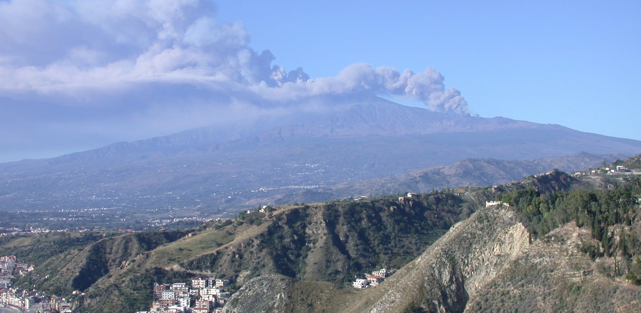 Tailor Made Holidays to Greece, Cyprus, Azores & more | Sunvil.co.uk